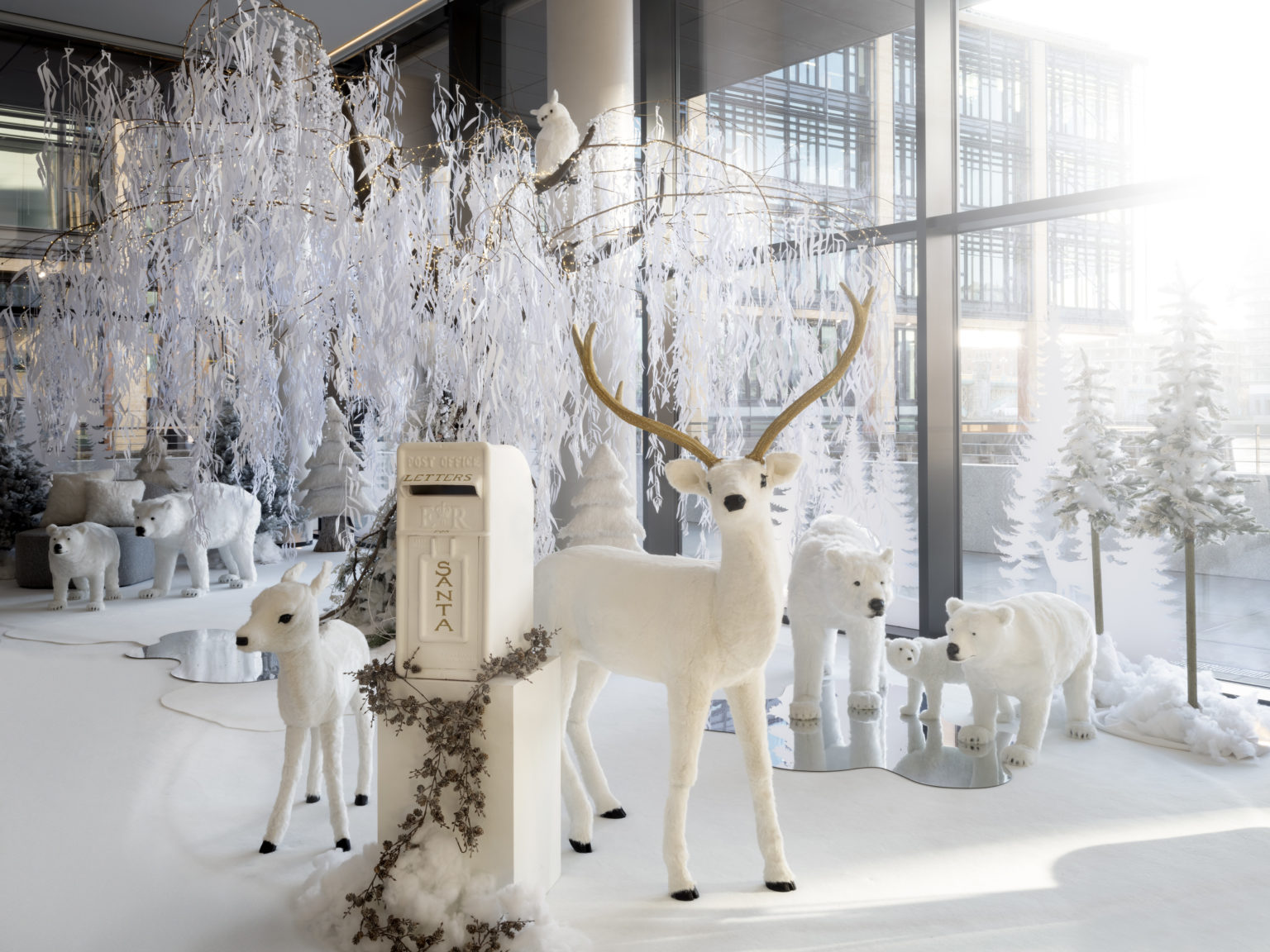 Discover the Magic of Westin London's Festive Wonderland! - Best Places ...